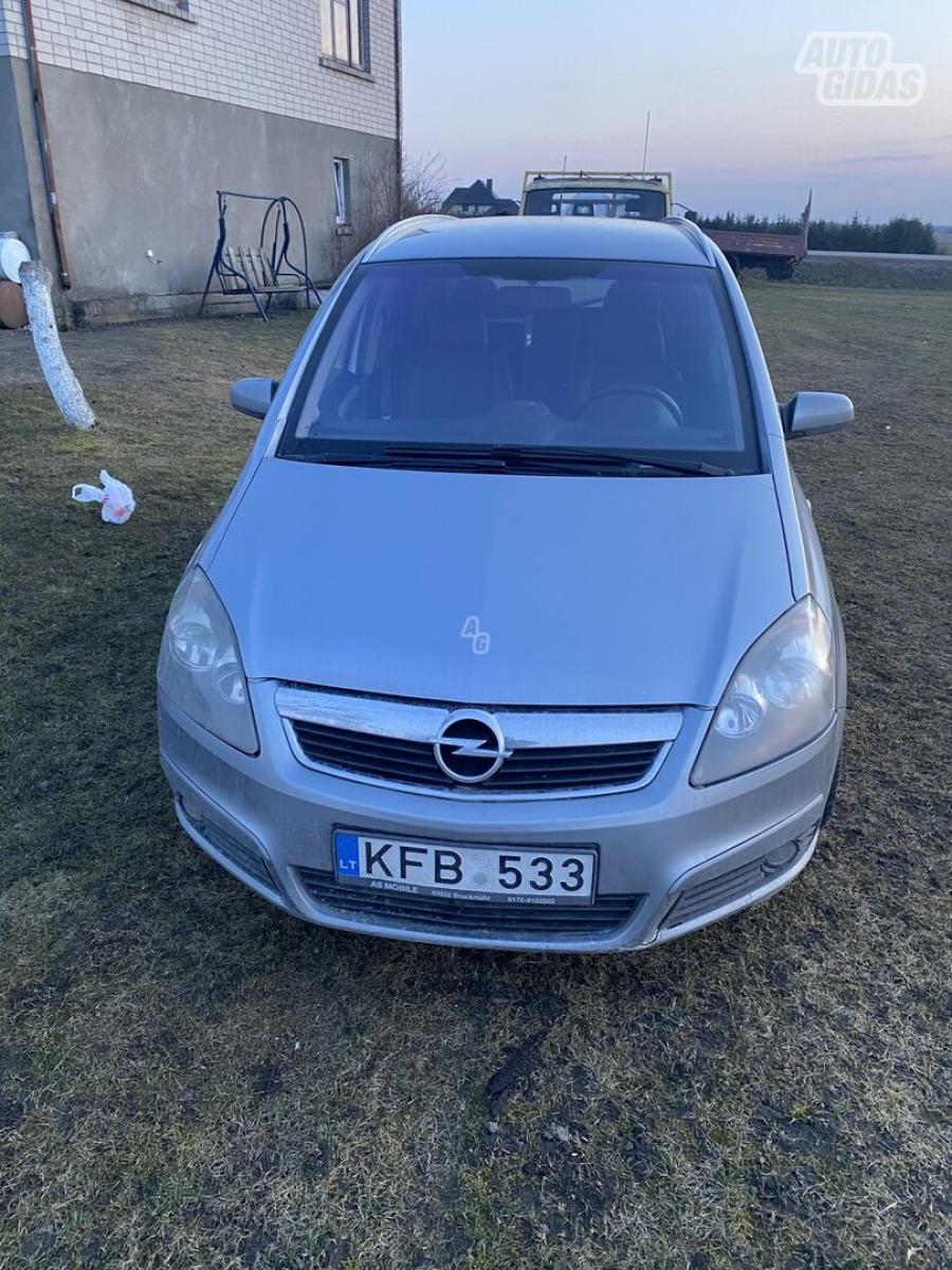 Grey Opel Zafira 2008 in Lazdijai, with an engine capacity of 1.90 L and mileage of 385 thousand km for 600 €, photo 1 on AUTOMOTO.COM.LV