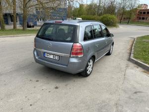 Grey Opel Zafira 2008 in Siauliai, with an engine capacity of 1.90 L and mileage of 323 thousand km for 1500 €, photo 6 on AUTOMOTO.COM.LV