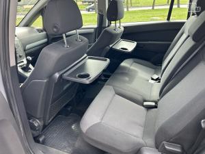 Pelēks Opel Zafira 2008 Šauļi, ar dzinēja tilpumu 1.90 L un nobraukumu 323 tūkst. km par 1450 €, foto 13 vietnē AUTOMOTO.COM.LV