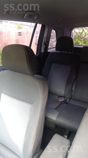 Pelēks Opel Zafira 2008 Liepāja, ar dzinēja tilpumu 1.90 L un nobraukumu 287 tūkst. km par 1300 €, foto 6 vietnē AUTOMOTO.COM.LV