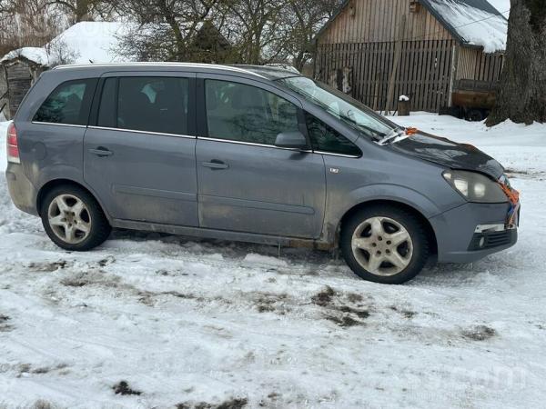 Pelēks Opel Zafira 2008 Aizkraukle, ar dzinēja tilpumu 1.90 L un nobraukumu 321 tūkst. km par 640 €, foto 1 vietnē AUTOMOTO.COM.LV