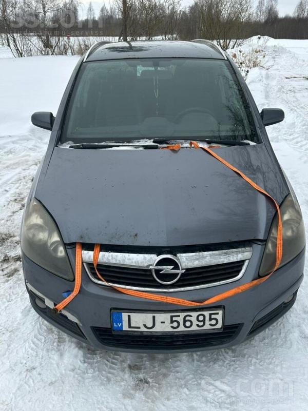 Pelēks Opel Zafira 2008 Aizkraukle, ar dzinēja tilpumu 1.90 L un nobraukumu 321 tūkst. km par 640 €, foto 3 vietnē AUTOMOTO.COM.LV