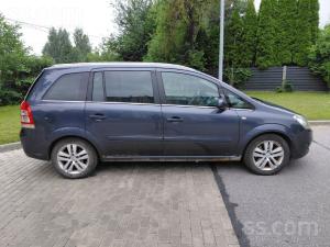 Grey Opel Zafira 2008 in Riga, with an engine capacity of 1.70 L and mileage of 330 thousand km for 890 €, photo 6 on AUTOMOTO.COM.LV