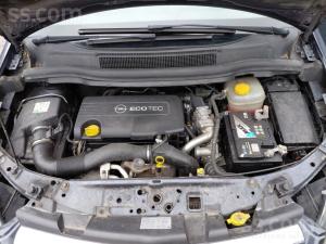 Grey Opel Zafira 2008 in Riga, with an engine capacity of 1.70 L and mileage of 330 thousand km for 890 €, photo 15 on AUTOMOTO.COM.LV