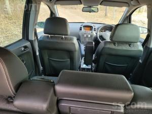 Grey Opel Zafira 2008 in Bauska, with an engine capacity of 1.90 L and mileage of 225 thousand km for 1000 €, photo 13 on AUTOMOTO.COM.LV