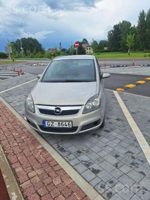 Pelēks Opel Zafira 2008 Jelgava, ar dzinēja tilpumu 1.80 L un nobraukumu 458 tūkst. km par 750 €, foto  vietnē AUTOMOTO.COM.LV