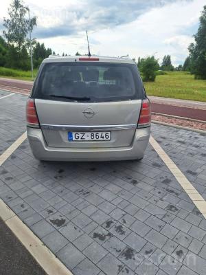 Pelēks Opel Zafira 2008 Jelgava, ar dzinēja tilpumu 1.80 L un nobraukumu 458 tūkst. km par 750 €, foto 4 vietnē AUTOMOTO.COM.LV