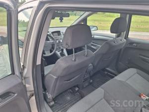 Pelēks Opel Zafira 2008 Jelgava, ar dzinēja tilpumu 1.80 L un nobraukumu 458 tūkst. km par 750 €, foto 5 vietnē AUTOMOTO.COM.LV