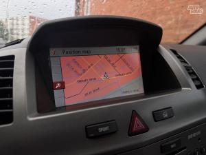 Grey Opel Zafira 2008 in Siauliai, with an engine capacity of 2.20 L and mileage of 300 thousand km for 1350 €, photo 17 on AUTOMOTO.COM.LV