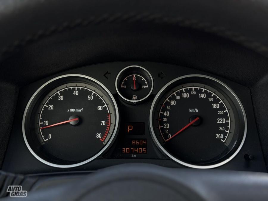 Pelēks Opel Zafira 2008 Šauļi, ar dzinēja tilpumu 2.20 L un nobraukumu 307 tūkst. km par 1350 €, foto 22 vietnē AUTOMOTO.COM.LV