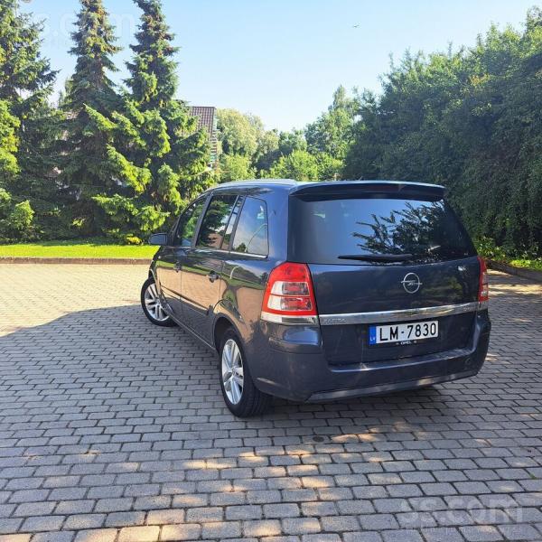 Pelēks Opel Zafira 2008 Dobele, ar dzinēja tilpumu 1.70 L un nobraukumu 269 tūkst. km par 1700 €, foto 8 vietnē AUTOMOTO.COM.LV