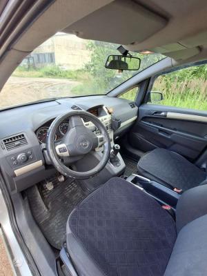 Pelēks Opel Zafira 2008 Rietavas, ar dzinēja tilpumu 1.91 L un nobraukumu 273 tūkst. km par 1400 €, foto 7 vietnē AUTOMOTO.COM.LV