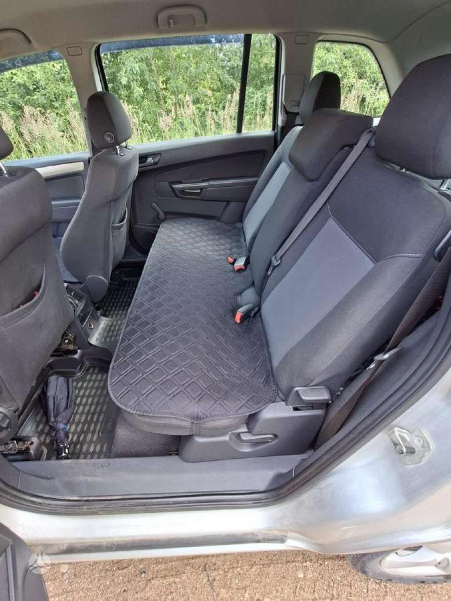 Pelēks Opel Zafira 2008 Rietavas, ar dzinēja tilpumu 1.91 L un nobraukumu 273 tūkst. km par 1400 €, foto 8 vietnē AUTOMOTO.COM.LV
