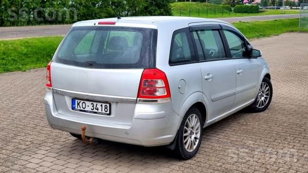 Pelēks Opel Zafira 2008 Cēsis, ar dzinēja tilpumu 1.90 L un nobraukumu 490 tūkst. km par 1700 €, foto 5 vietnē AUTOMOTO.COM.LV