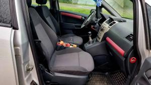 Grey Opel Zafira 2008 in Cesis, with an engine capacity of 1.90 L and mileage of 490 thousand km for 1700 €, photo 13 on AUTOMOTO.COM.LV