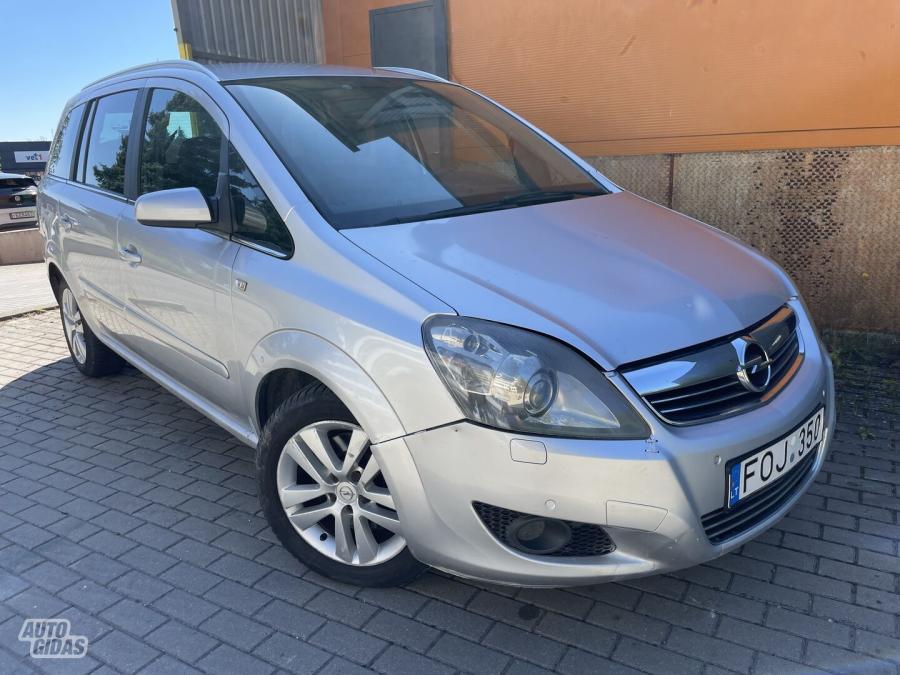 Grey Opel Zafira 2008 in Alytus, with an engine capacity of 1.90 L and mileage of 397 thousand km for 1350 €, photo 3 on AUTOMOTO.COM.LV