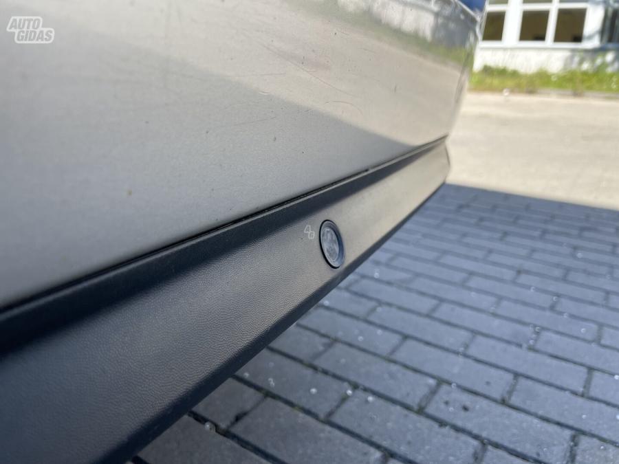 Grey Opel Zafira 2008 in Alytus, with an engine capacity of 1.90 L and mileage of 397 thousand km for 1350 €, photo 7 on AUTOMOTO.COM.LV