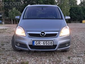 Grey Opel Zafira 2008 in Saldus, with an engine capacity of 1.90 L and mileage of 260 thousand km for 1850 €, photo 6 on AUTOMOTO.COM.LV