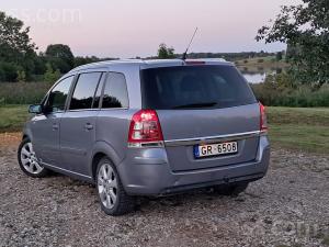 Grey Opel Zafira 2008 in Saldus, with an engine capacity of 1.90 L and mileage of 260 thousand km for 1850 €, photo 8 on AUTOMOTO.COM.LV