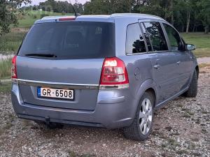 Grey Opel Zafira 2008 in Saldus, with an engine capacity of 1.90 L and mileage of 260 thousand km for 1850 €, photo 14 on AUTOMOTO.COM.LV