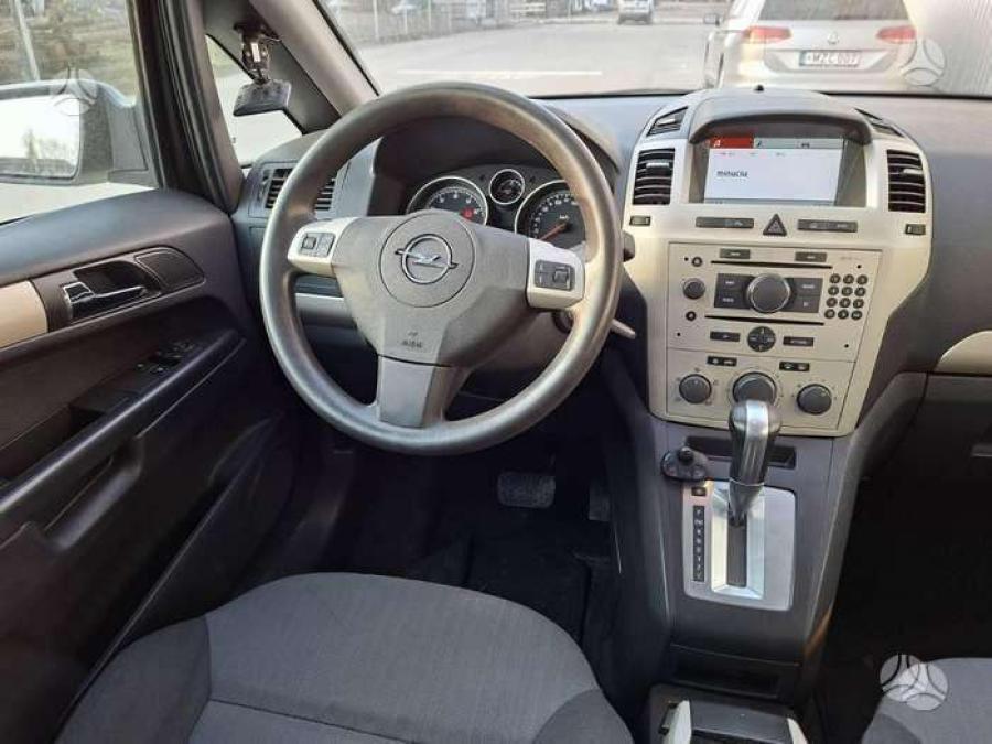 Pelēks Opel Zafira 2008 Ukmergė, ar dzinēja tilpumu 2.20 L un nobraukumu 254 tūkst. km par 2250 €, foto 8 vietnē AUTOMOTO.COM.LV