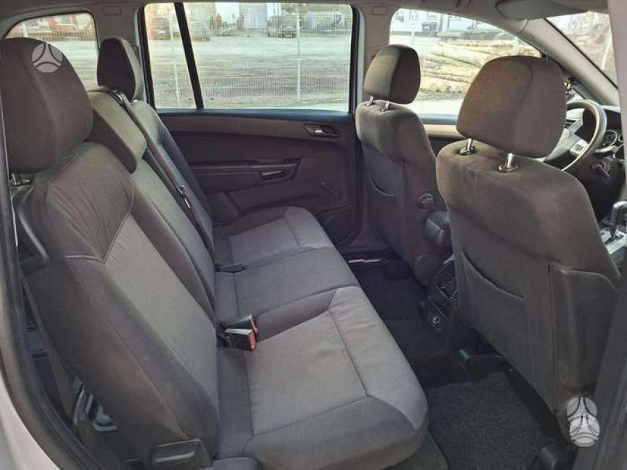Pelēks Opel Zafira 2008 Ukmergė, ar dzinēja tilpumu 2.20 L un nobraukumu 254 tūkst. km par 2250 €, foto 14 vietnē AUTOMOTO.COM.LV