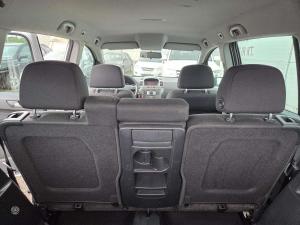 Grey Opel Zafira 2008 in Marijampole, with an engine capacity of 1.80 L and mileage of 237 thousand km for 2699 €, photo 14 on AUTOMOTO.COM.LV