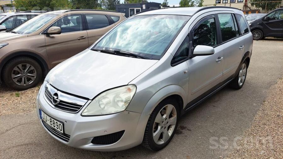 Pelēks Opel Zafira 2008 Rīga, ar dzinēja tilpumu 1.90 L un nobraukumu 461 tūkst. km par 1290 €, foto 1 vietnē AUTOMOTO.COM.LV