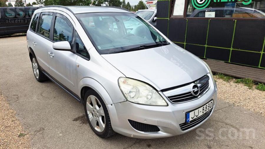 Pelēks Opel Zafira 2008 Rīga, ar dzinēja tilpumu 1.90 L un nobraukumu 461 tūkst. km par 1290 €, foto 4 vietnē AUTOMOTO.COM.LV