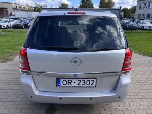 Pelēks Opel Zafira 2008 Limbaži, ar dzinēja tilpumu 1.80 L un nobraukumu 189 tūkst. km par 3550 €, foto 6 vietnē AUTOMOTO.COM.LV