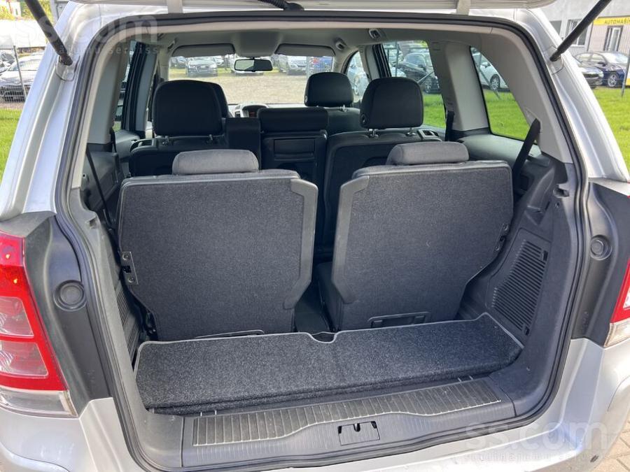 Pelēks Opel Zafira 2008 Limbaži, ar dzinēja tilpumu 1.80 L un nobraukumu 189 tūkst. km par 3550 €, foto 9 vietnē AUTOMOTO.COM.LV