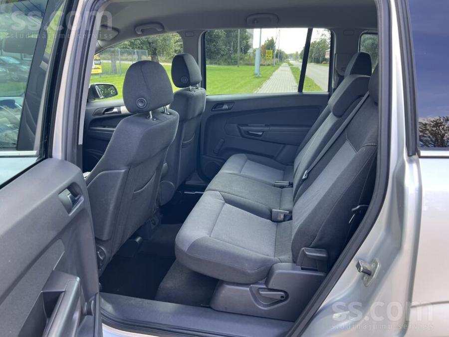 Pelēks Opel Zafira 2008 Limbaži, ar dzinēja tilpumu 1.80 L un nobraukumu 189 tūkst. km par 3550 €, foto 11 vietnē AUTOMOTO.COM.LV