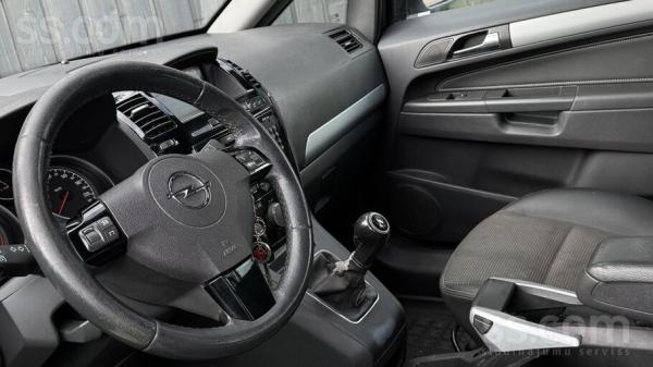 Pelēks Opel Zafira 2008 Rīga, ar dzinēja tilpumu 1.70 L un nobraukumu 331 tūkst. km par 1150 €, foto 6 vietnē AUTOMOTO.COM.LV