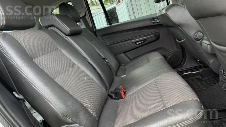 Pelēks Opel Zafira 2008 Rīga, ar dzinēja tilpumu 1.70 L un nobraukumu 331 tūkst. km par 1150 €, foto 8 vietnē AUTOMOTO.COM.LV
