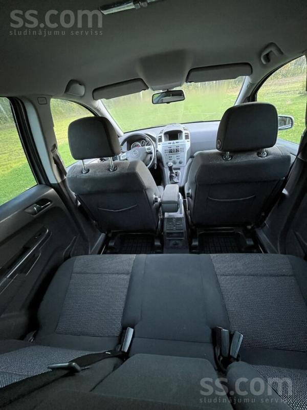 Pelēks Opel Zafira 2008 Dobele, ar dzinēja tilpumu 1.70 L un nobraukumu 403 tūkst. km par 600 €, foto 3 vietnē AUTOMOTO.COM.LV