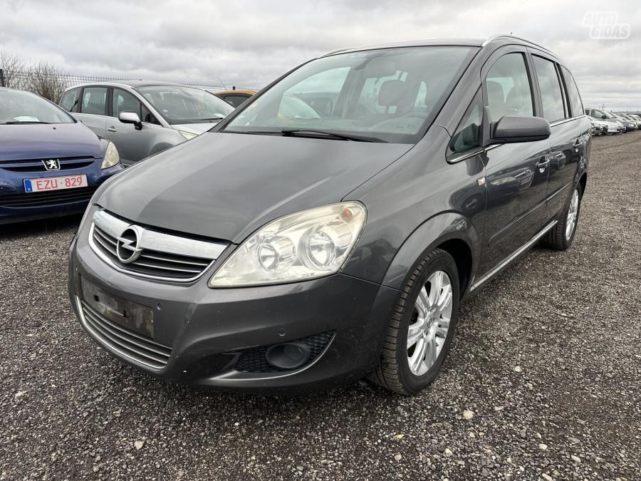 Grey Opel Zafira 2009 in Giraite, with an engine capacity of 1.70 L and mileage of 248 thousand km for 1900 €, photo 1 on AUTOMOTO.COM.LV