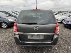 Grey Opel Zafira 2009 in Giraite, with an engine capacity of 1.70 L and mileage of 248 thousand km for 1900 €, photo 6 on AUTOMOTO.COM.LV