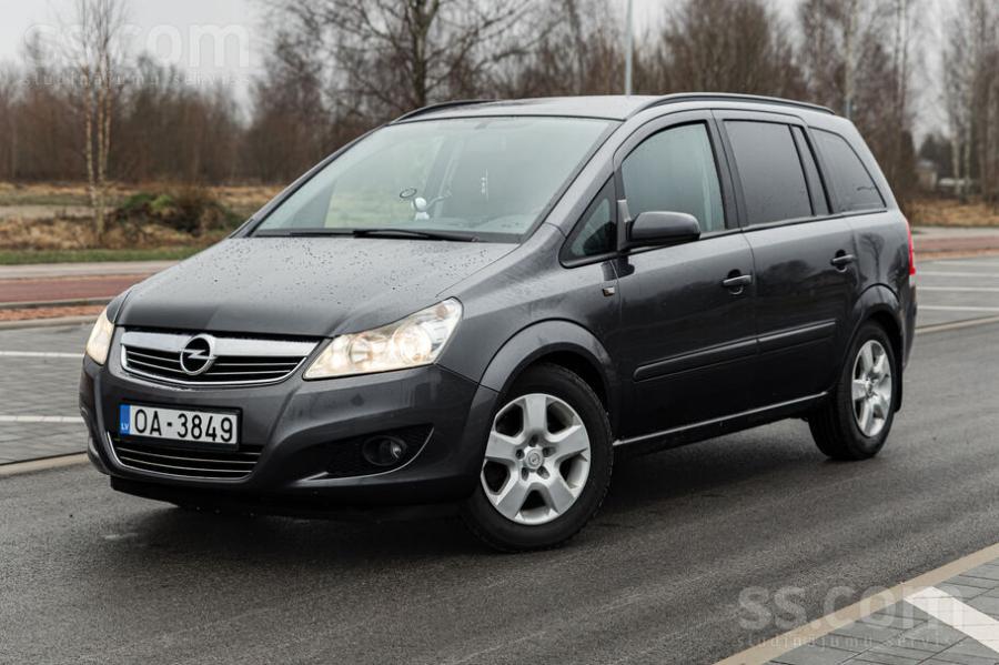 Pelēks Opel Zafira 2009 Jelgava, ar dzinēja tilpumu 1.70 L un nobraukumu 237 tūkst. km par 3500 €, foto 3 vietnē AUTOMOTO.COM.LV