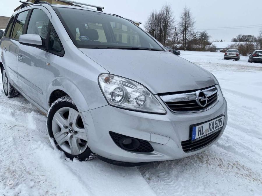 Pelēks Opel Zafira 2009 Šilutė, ar dzinēja tilpumu 1.60 L un nobraukumu 183 tūkst. km par 1950 €, foto 7 vietnē AUTOMOTO.COM.LV