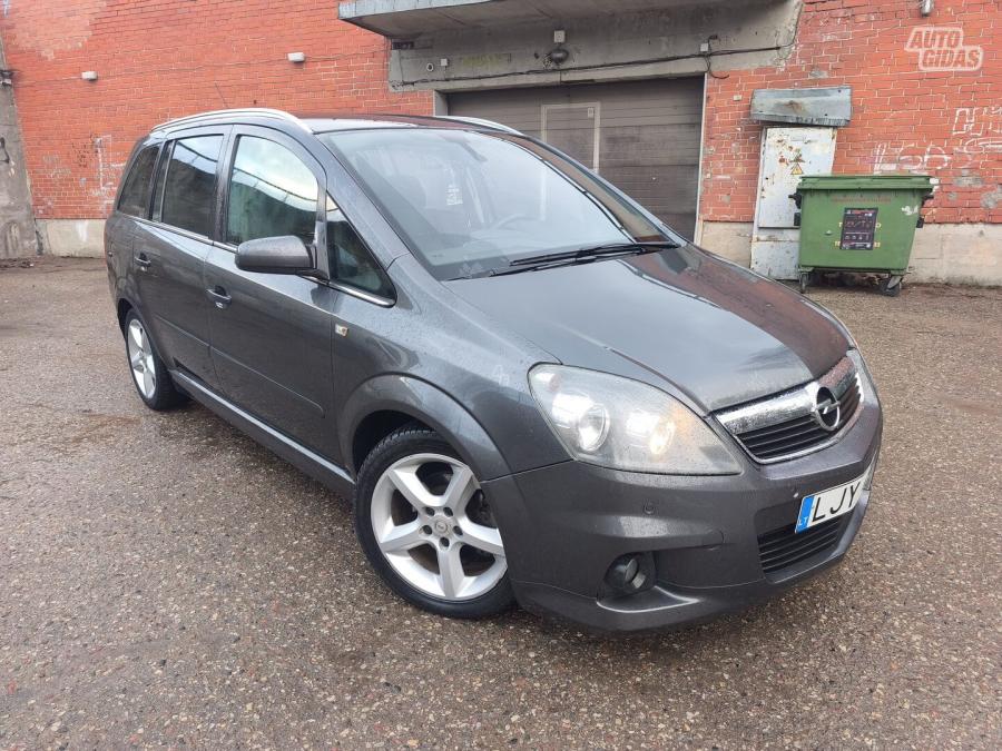 Grey Opel Zafira 2009 in Vilnius, with an engine capacity of 1.70 L and mileage of 297 thousand km for 1600 €, photo 1 on AUTOMOTO.COM.LV