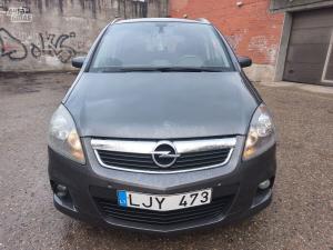 Grey Opel Zafira 2009 in Vilnius, with an engine capacity of 1.70 L and mileage of 297 thousand km for 1600 €, photo 4 on AUTOMOTO.COM.LV