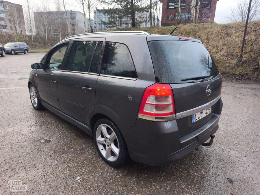 Grey Opel Zafira 2009 in Vilnius, with an engine capacity of 1.70 L and mileage of 297 thousand km for 1600 €, photo 5 on AUTOMOTO.COM.LV