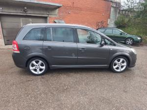 Grey Opel Zafira 2009 in Vilnius, with an engine capacity of 1.70 L and mileage of 297 thousand km for 1600 €, photo 7 on AUTOMOTO.COM.LV