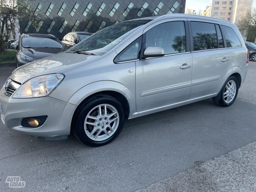 Pelēks Opel Zafira 2009 Viļņa, ar dzinēja tilpumu 1.80 L un nobraukumu 200 tūkst. km par 2500 €, foto 6 vietnē AUTOMOTO.COM.LV