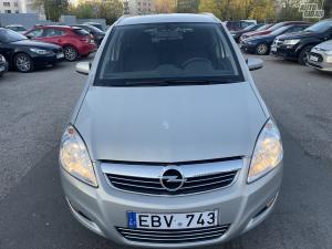 Pelēks Opel Zafira 2009 Viļņa, ar dzinēja tilpumu 1.80 L un nobraukumu 200 tūkst. km par 2500 €, foto 7 vietnē AUTOMOTO.COM.LV