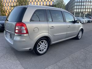 Pelēks Opel Zafira 2009 Viļņa, ar dzinēja tilpumu 1.80 L un nobraukumu 200 tūkst. km par 2500 €, foto 12 vietnē AUTOMOTO.COM.LV