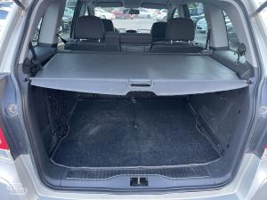 Pelēks Opel Zafira 2009 Viļņa, ar dzinēja tilpumu 1.80 L un nobraukumu 200 tūkst. km par 2500 €, foto 24 vietnē AUTOMOTO.COM.LV