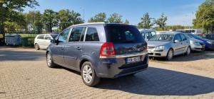 Grey Opel Zafira 2009 in Valmiera, with an engine capacity of 2.00 L and mileage of 277 thousand km for 1500 €, photo 5 on AUTOMOTO.COM.LV