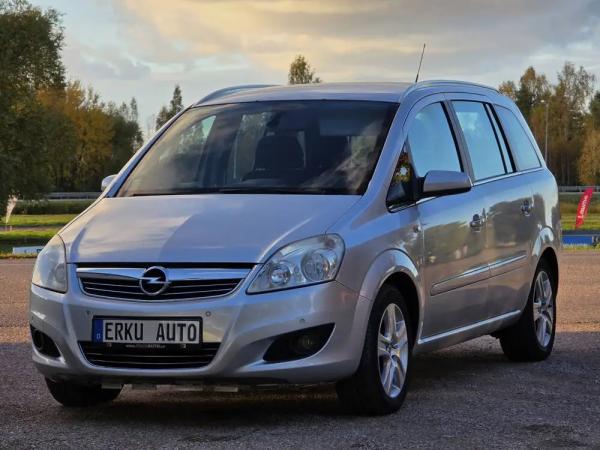 Grey Opel Zafira 2009 in Grobiņa, with an engine capacity of 1.70 L and mileage of 266 thousand km for 2550 €, photo 1 on AUTOMOTO.COM.LV