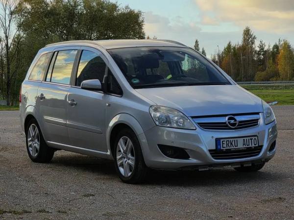 Grey Opel Zafira 2009 in Grobiņa, with an engine capacity of 1.70 L and mileage of 266 thousand km for 2550 €, photo 4 on AUTOMOTO.COM.LV